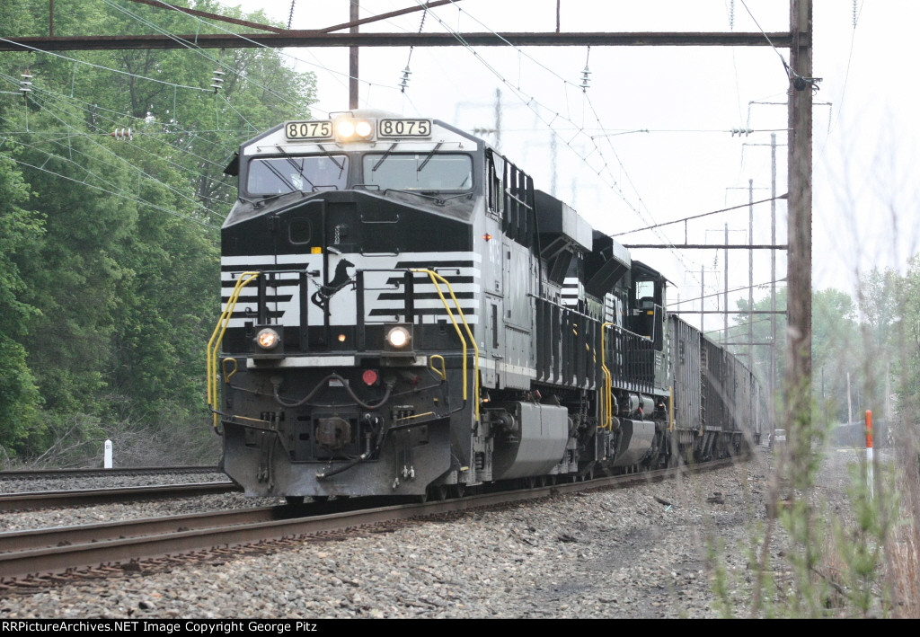 NS 8075 and train 590